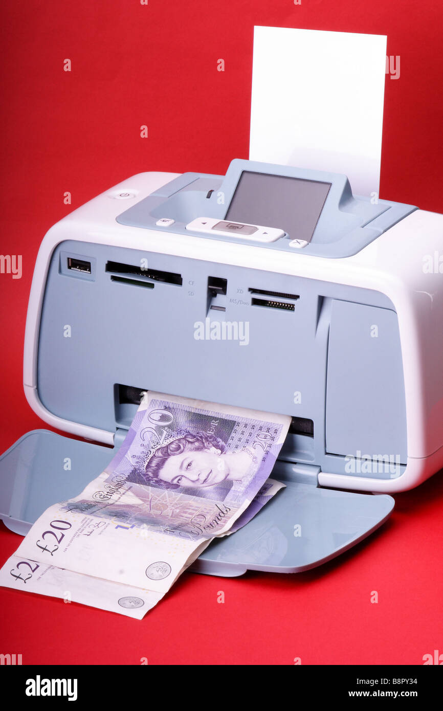 Printing money hi-res stock photography and images - Alamy