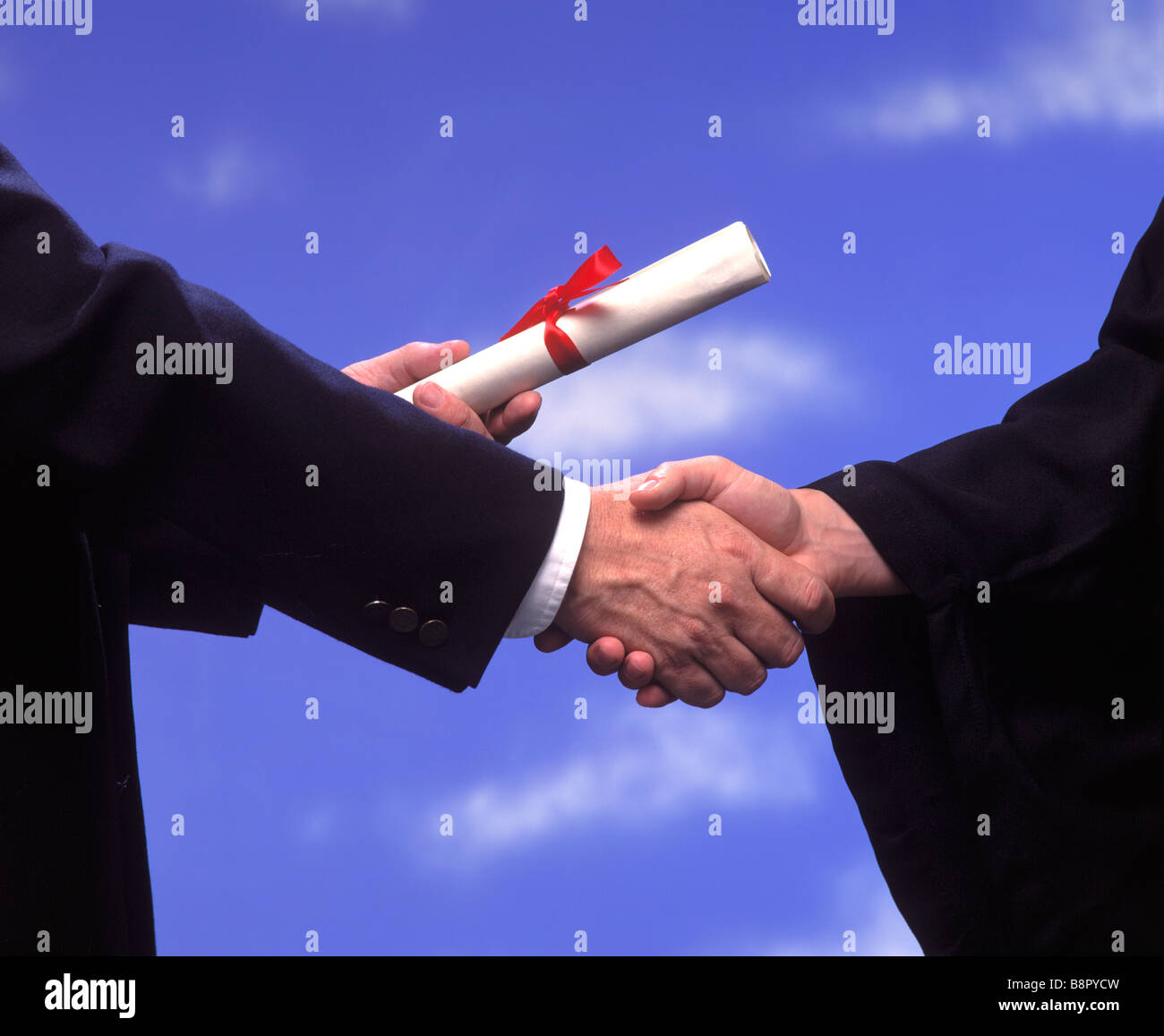 Handshake graduation diploma hi-res stock photography and images - Alamy