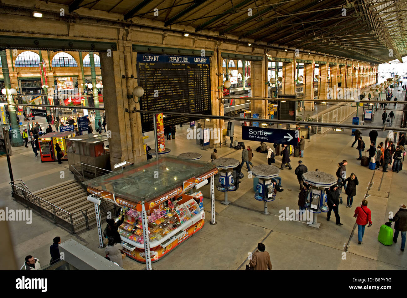 Gare du Nord Railway Station, Paris Stock Photo - Alamy