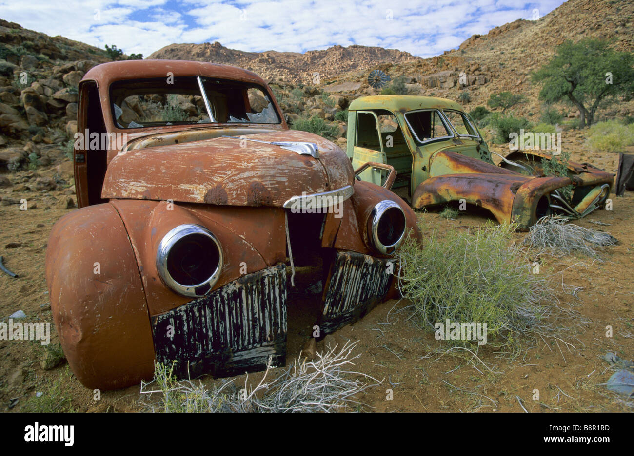 rusty car wrecks, Namibia, Farm Namtib Stock Photo - Alamy