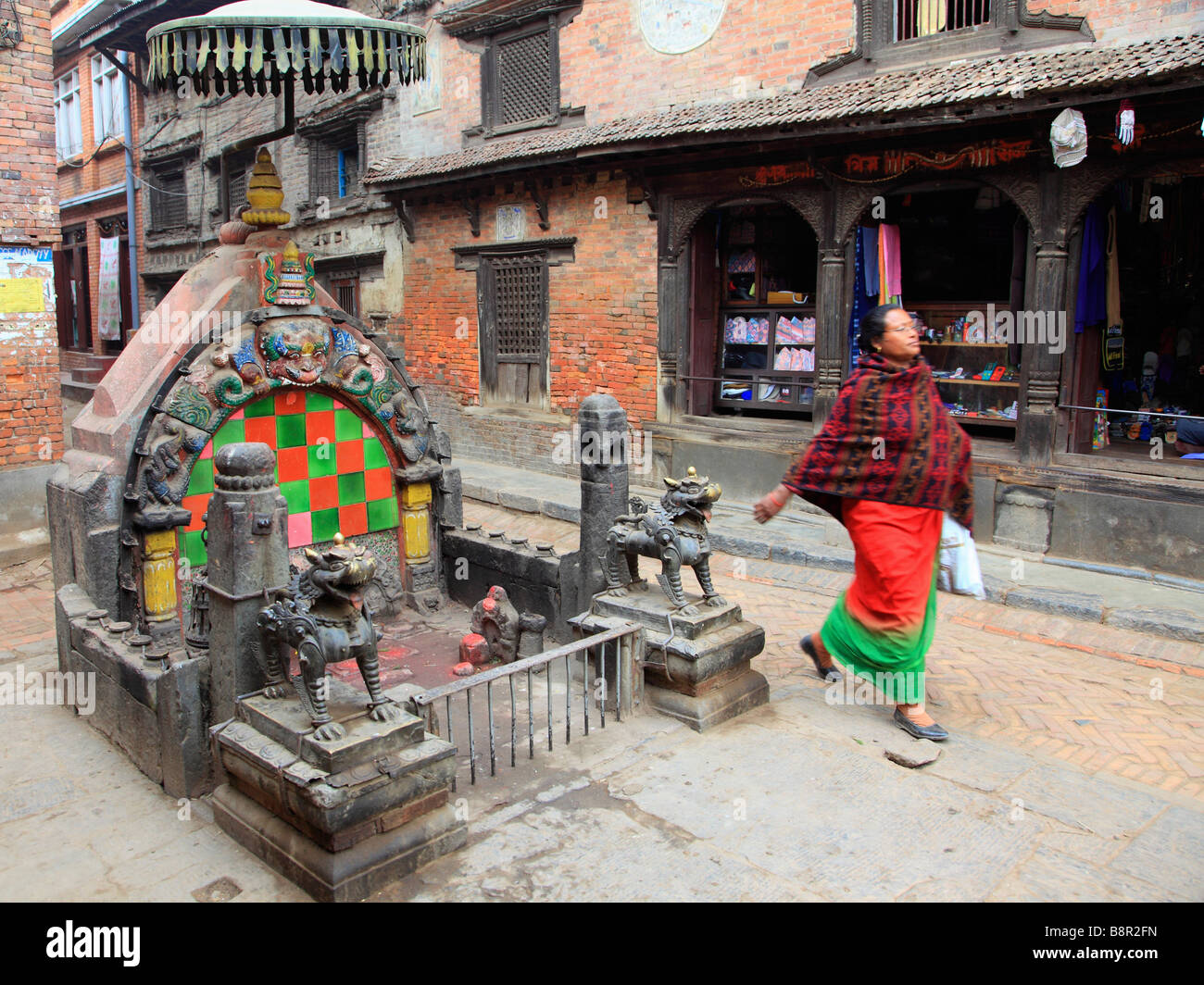 Nepal Kathmandu Valley Bhaktapur street scene Stock Photo - Alamy