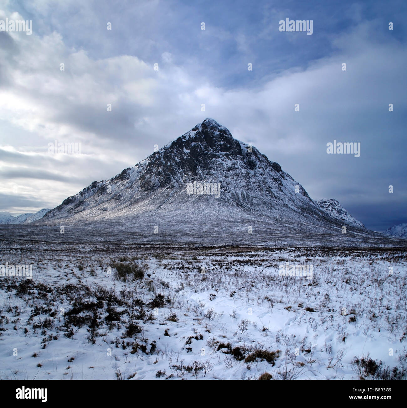 Guardian of the highlands hi-res stock photography and images - Alamy