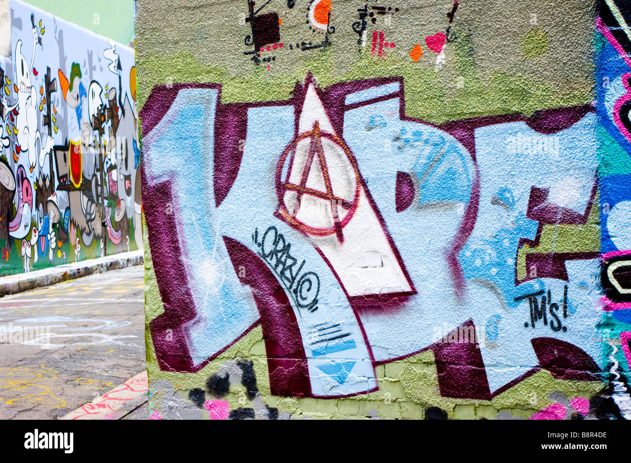 Kore graffiti on May Street Sydney Stock Photo - Alamy