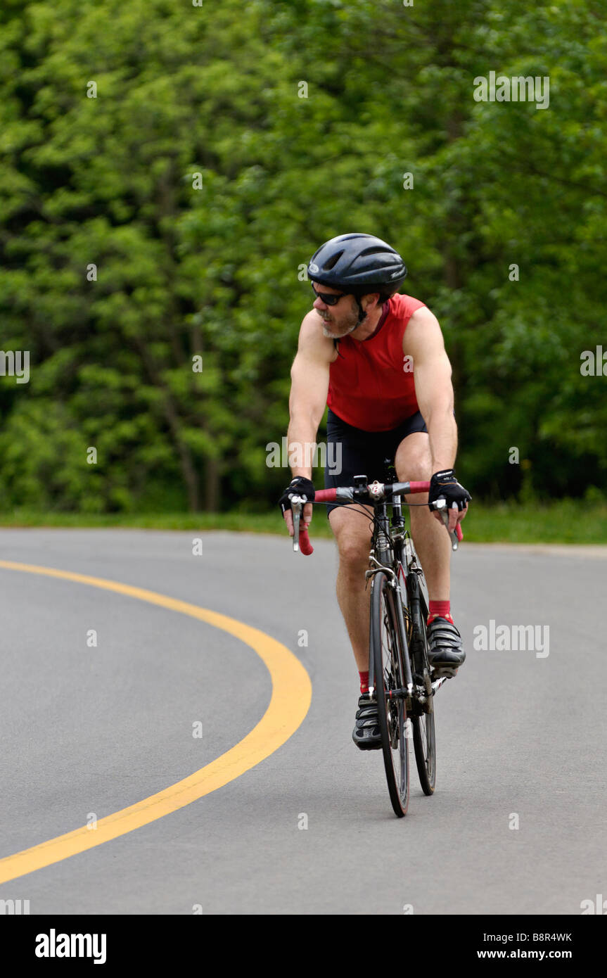 Ten person bicycle hi-res stock photography and images - Alamy