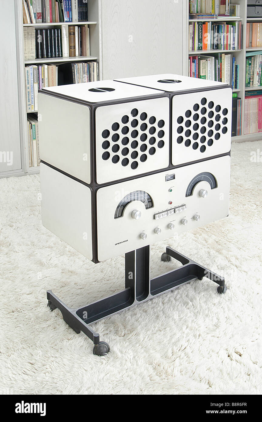 Radio design hi-res stock photography and images - Alamy