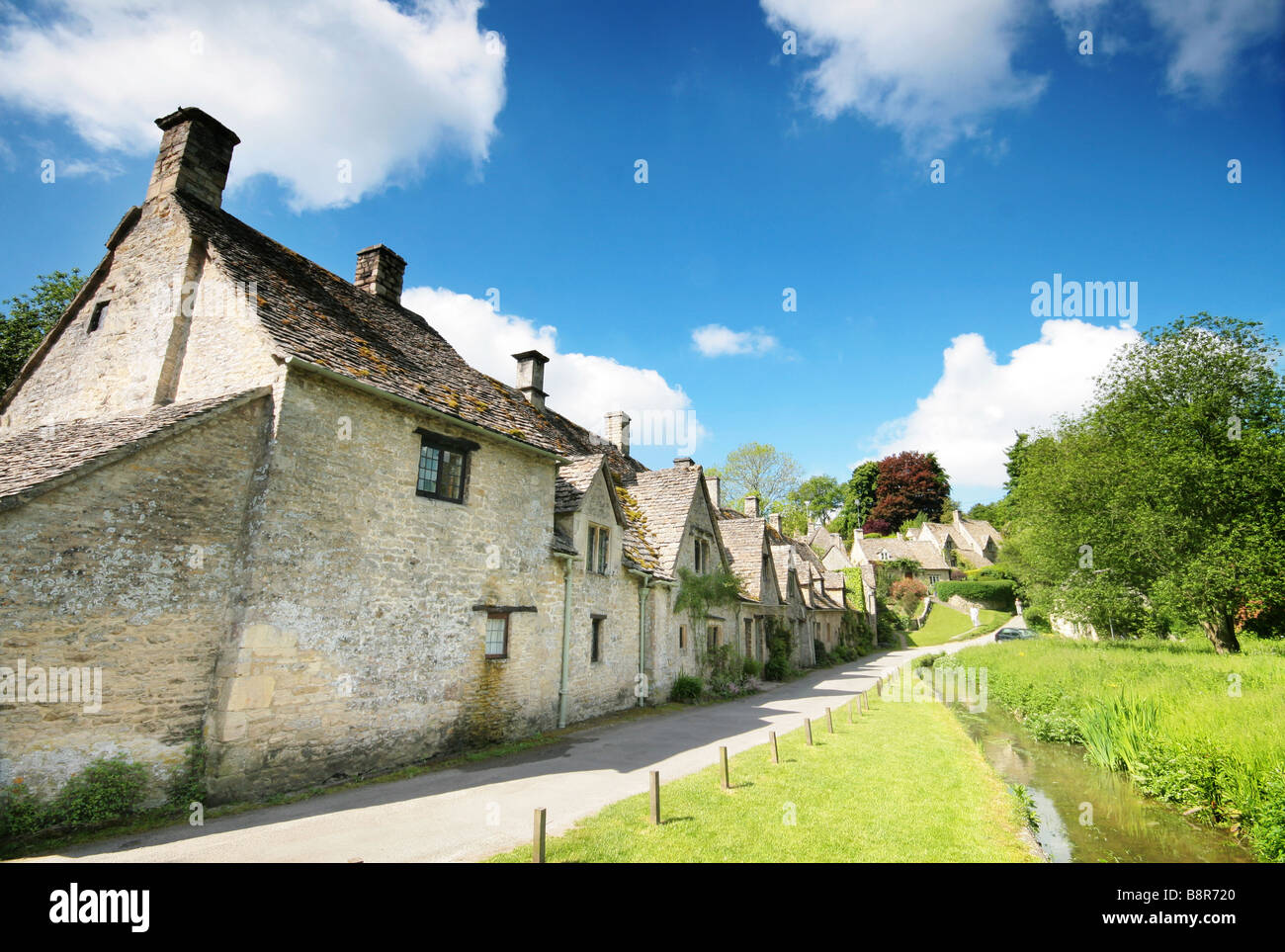 England country lane hi-res stock photography and images - Alamy
