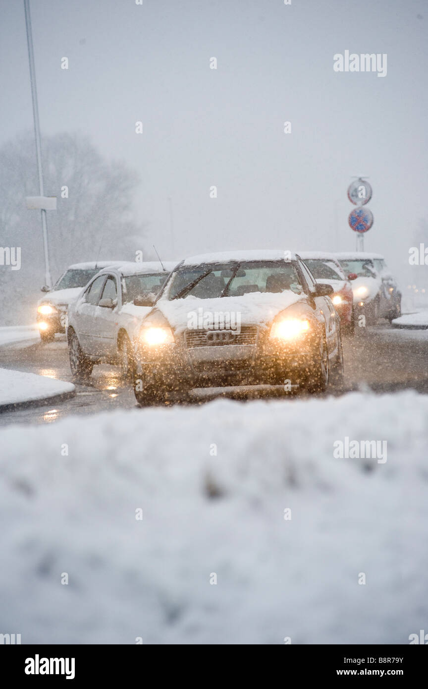 Car driving slowly hi-res stock photography and images - Alamy