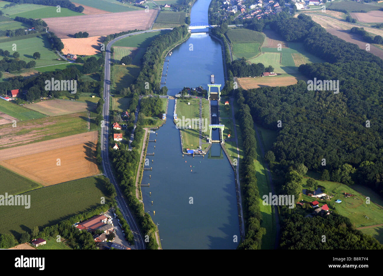 Wesel-Datteln Canal lock , Germany, North Rhine-Westphalia, Ruhr Area ...