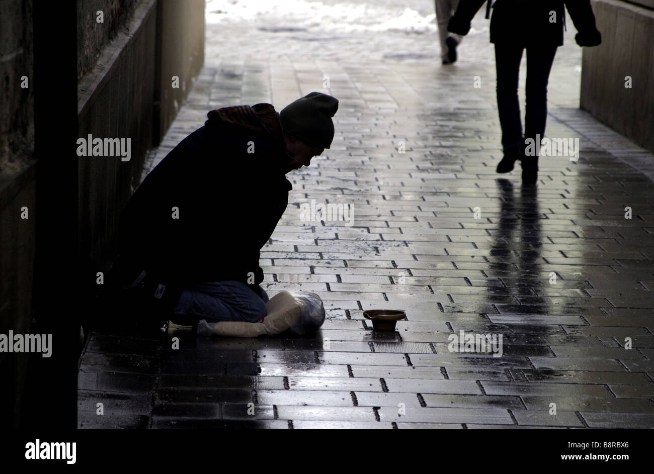 Alms beggar hi-res stock photography and images - Alamy