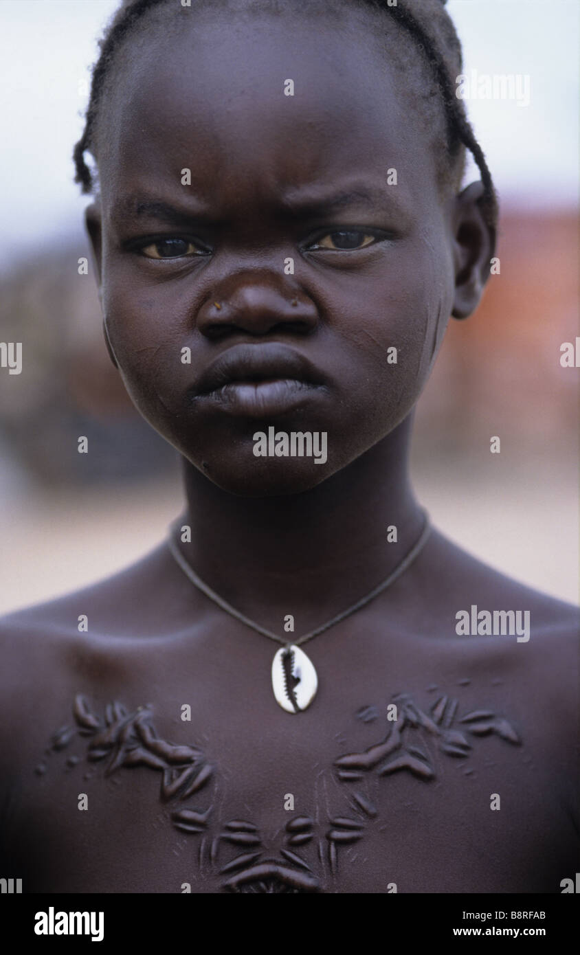 Ritual scarring hi-res stock photography and images - Alamy