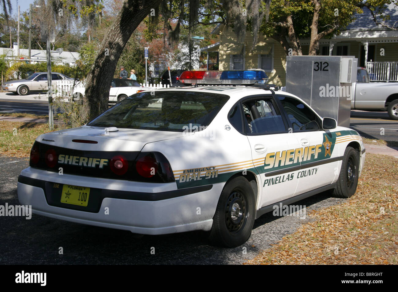 County sheriffs hi-res stock photography and images - Alamy