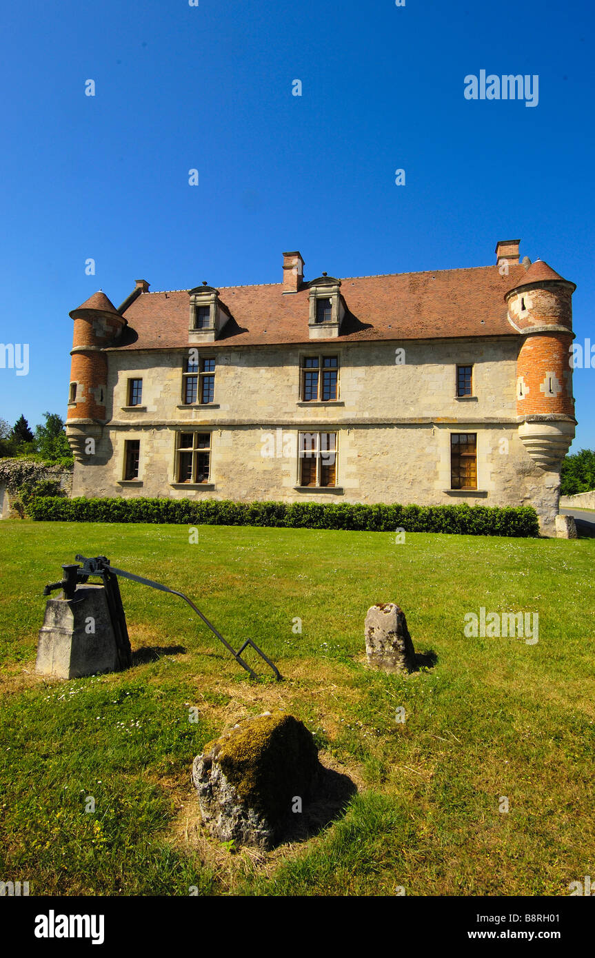 Chateau de raray hi-res stock photography and images - Alamy