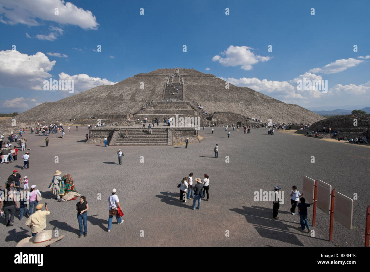 Pyramid of the Moon. Teotihuacan, Mexico Stock Photo - Alamy