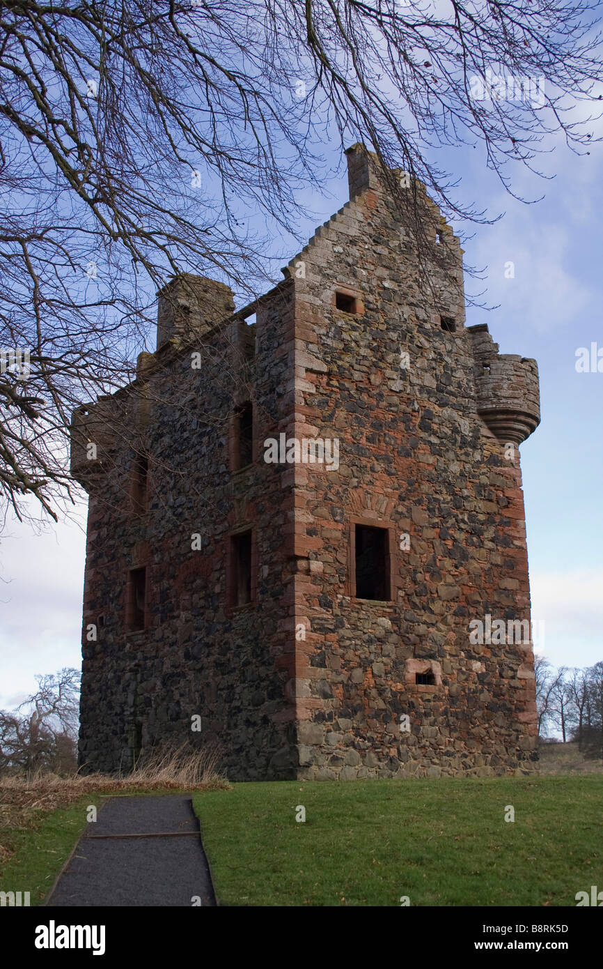 Scottish keep hi-res stock photography and images - Alamy