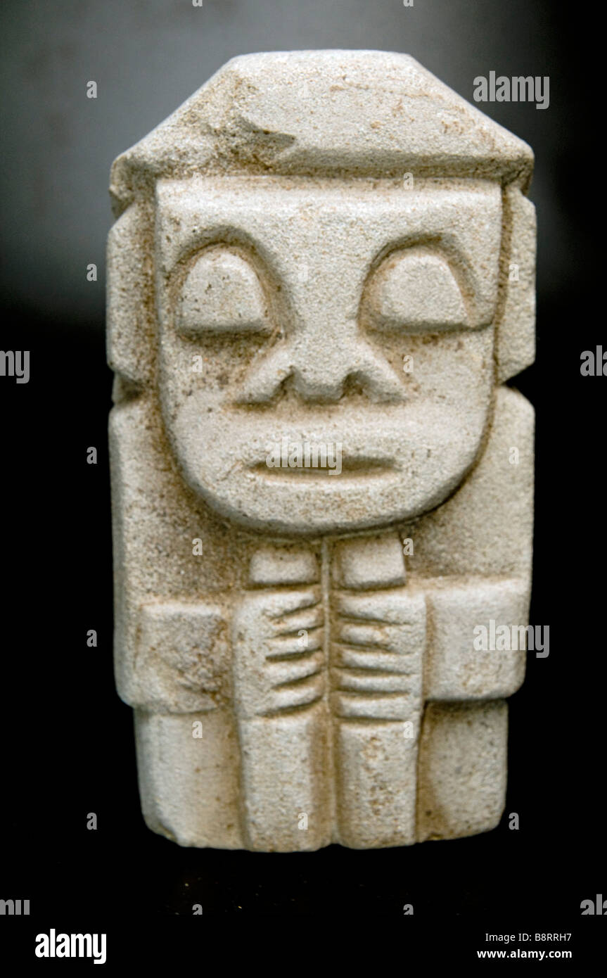 Pre Columbian art on black background Stock Photo - Alamy
