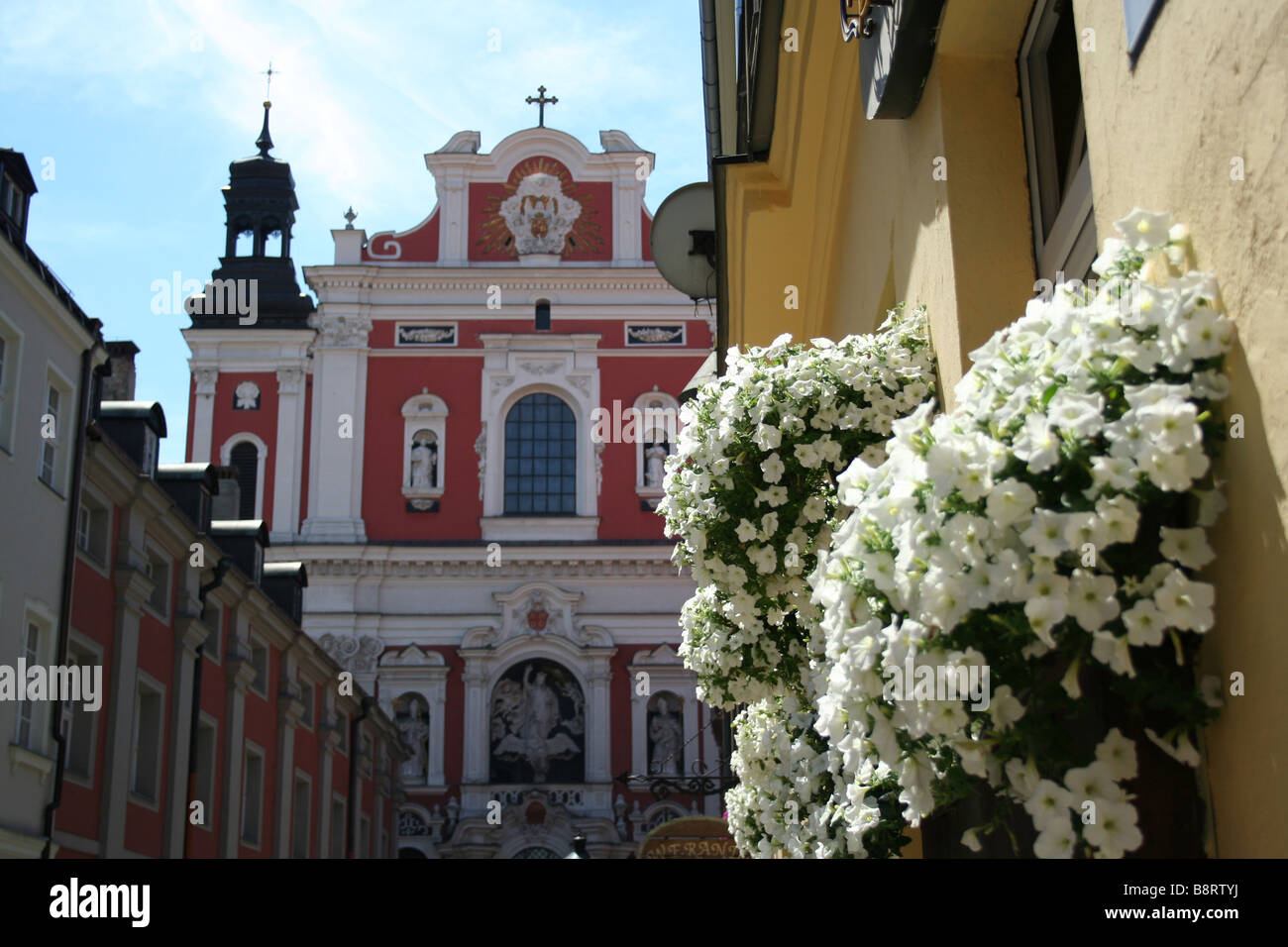 Fara church hi-res stock photography and images - Alamy