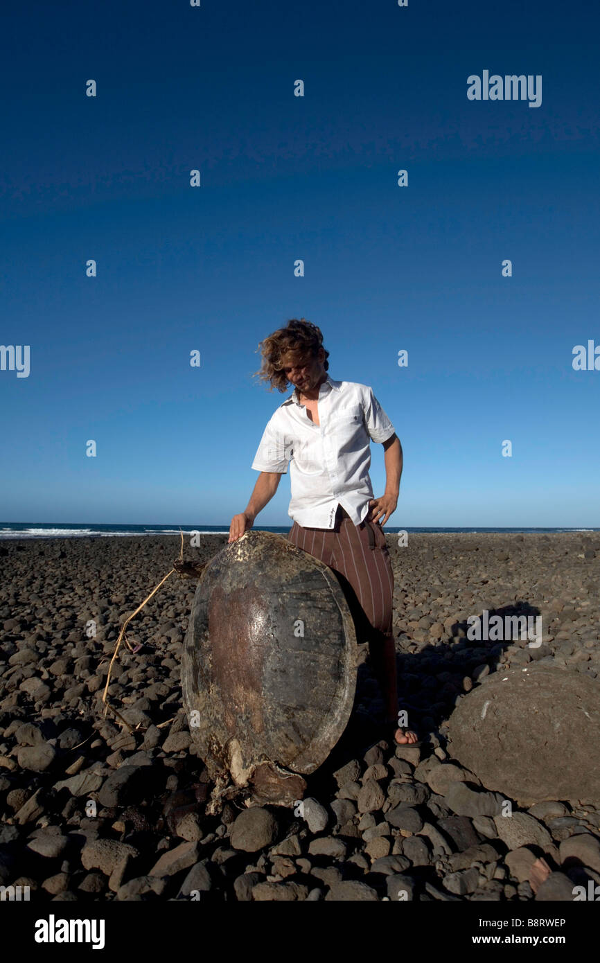 Comoros, Anjouan, sea turtle shell, Erwan Simon (FRA Stock Photo - Alamy