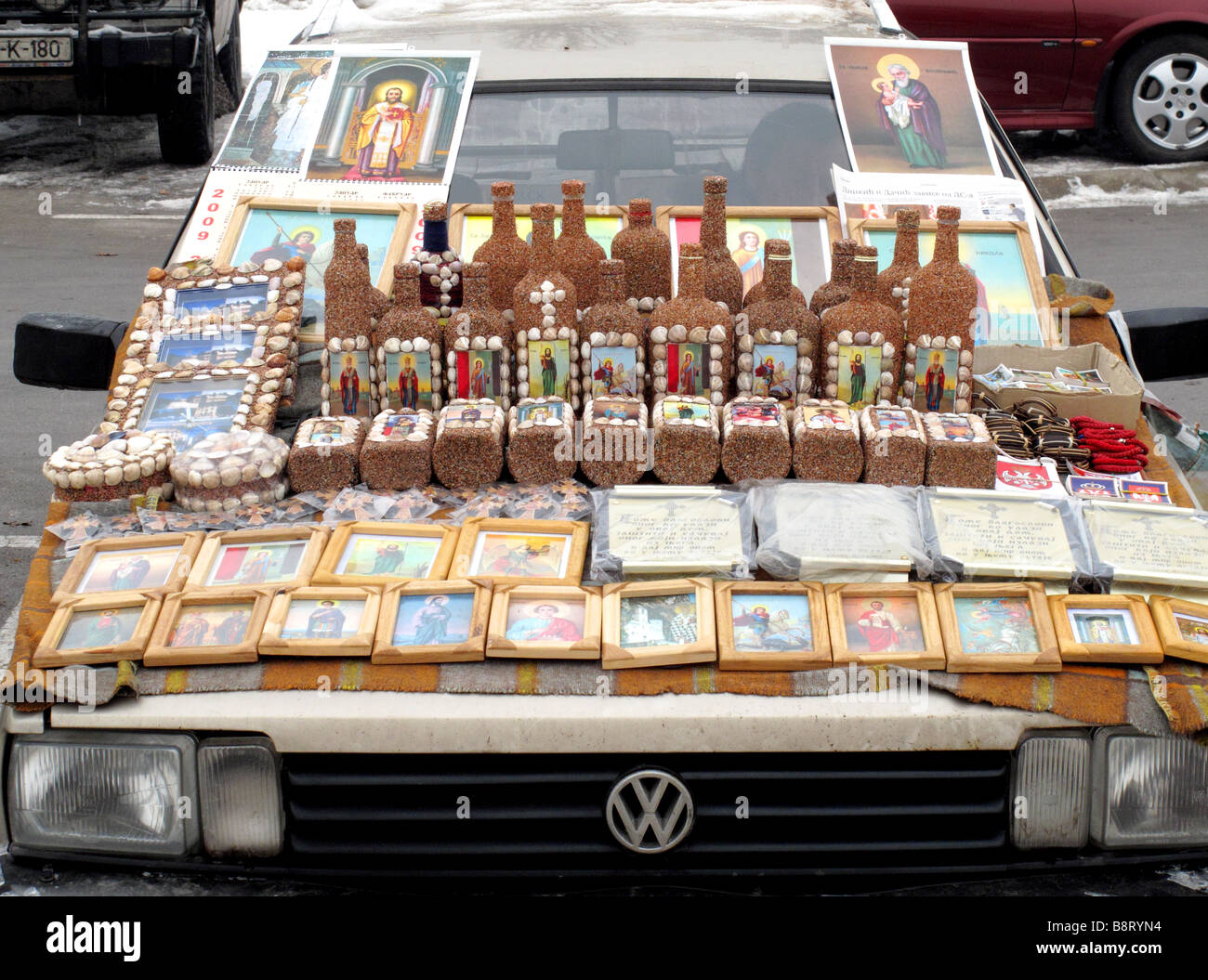 Junky car hi-res stock photography and images - Alamy