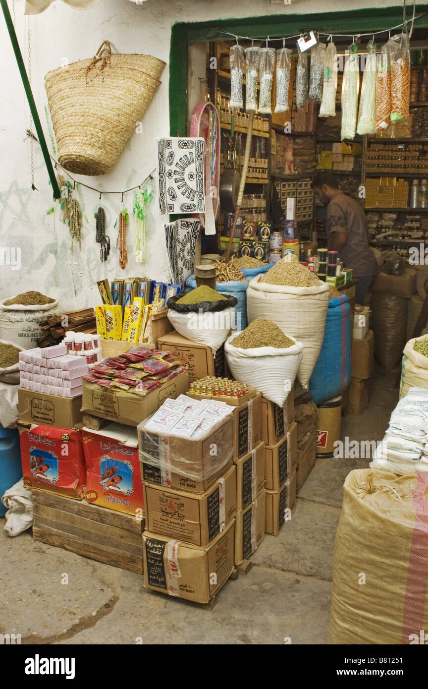 little shop in the bazaar of Tripolis, Libya Stock Photo - Alamy