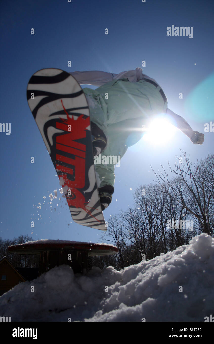 Snowboard style hi-res stock photography and images - Alamy