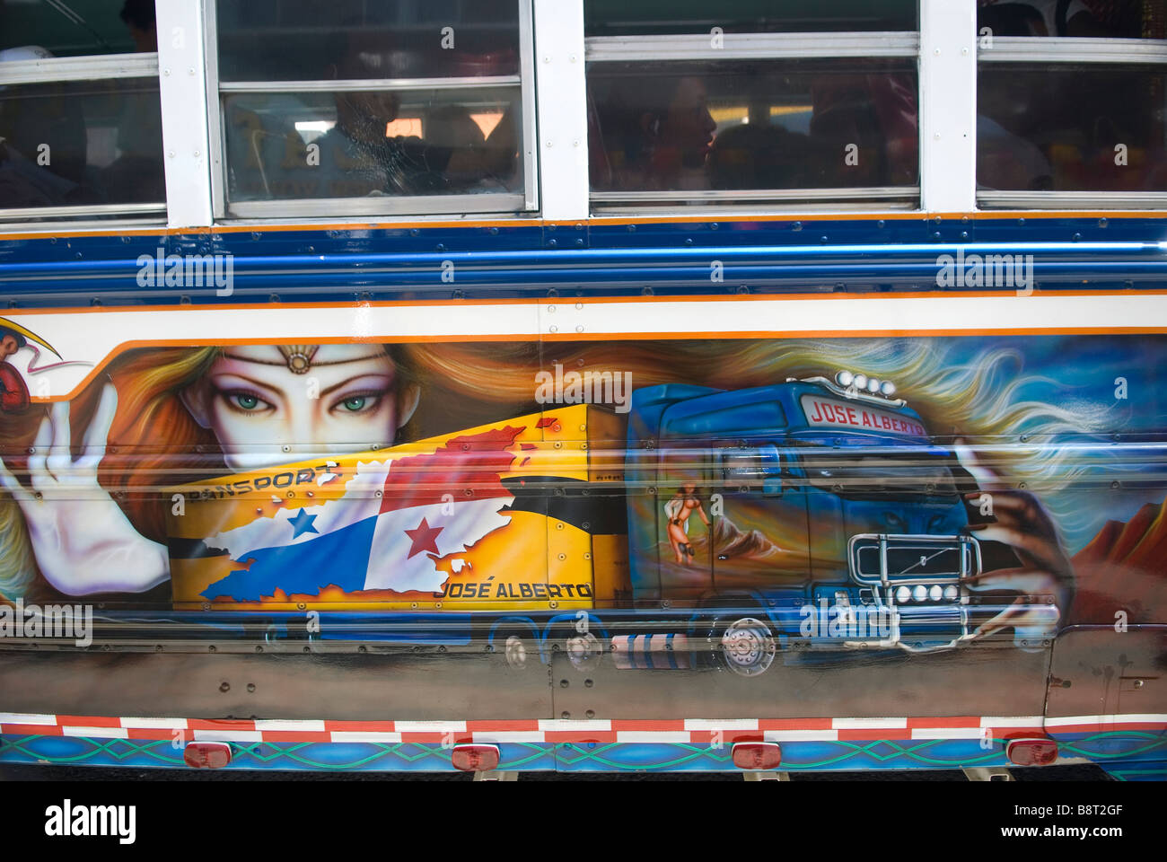 Panama traditional bus hi-res stock photography and images - Alamy