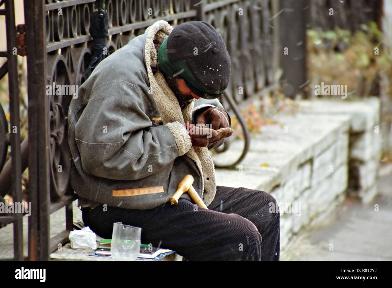 Counting homeless people hi-res stock photography and images - Alamy