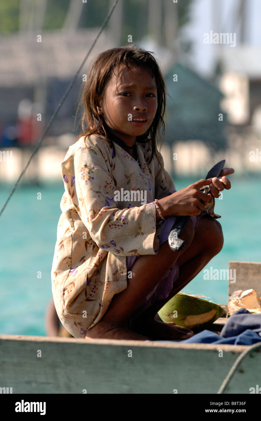 Sama bajau boat hi-res stock photography and images - Alamy