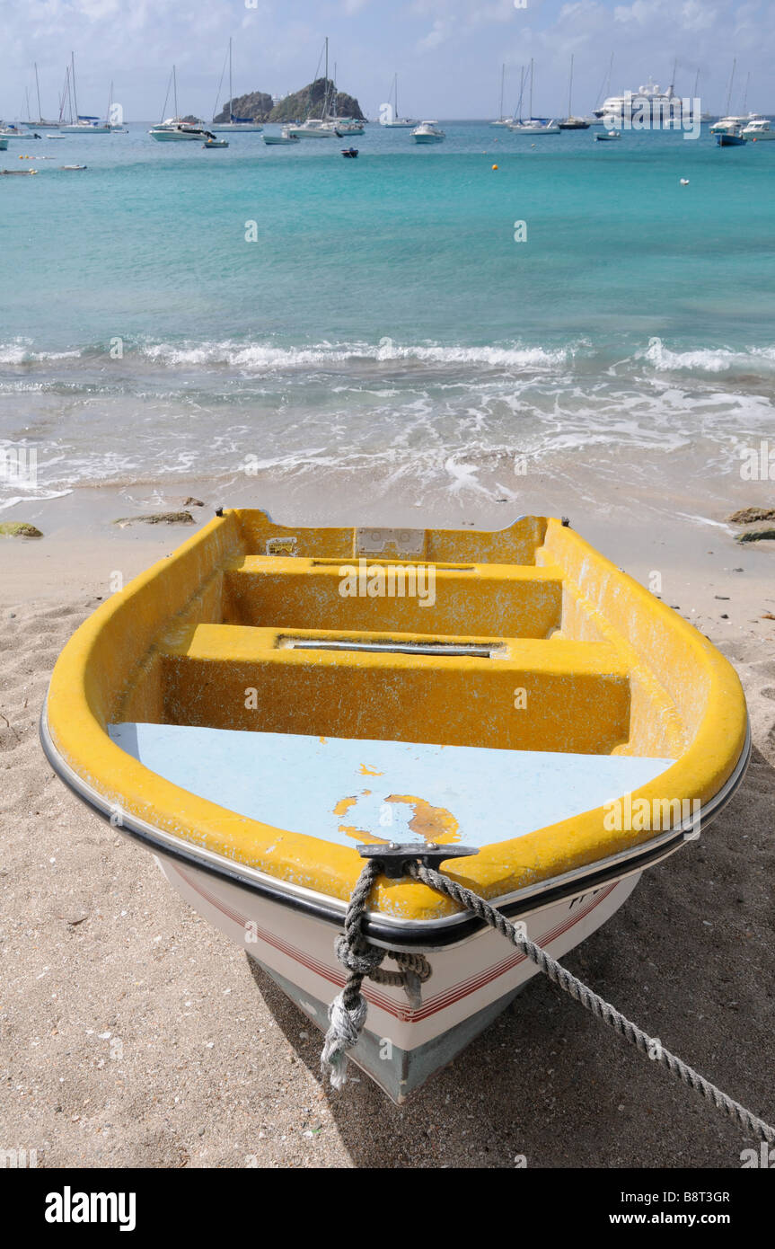 Rowing boat on beach Stock Photo - Alamy