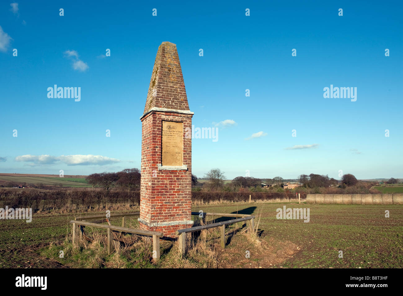 Extraterrestrial meteorite hi-res stock photography and images - Alamy