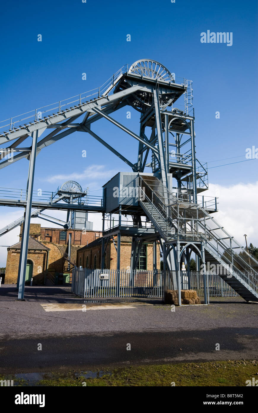 Colliery pit head winding wheel hi-res stock photography and images - Alamy