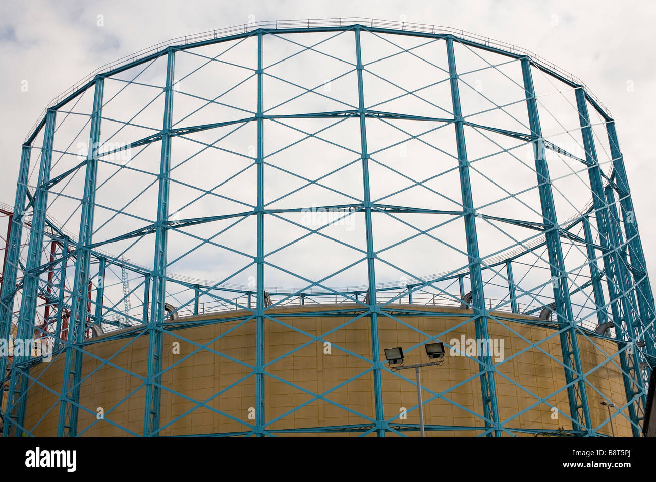Gasometer framework hi-res stock photography and images - Alamy