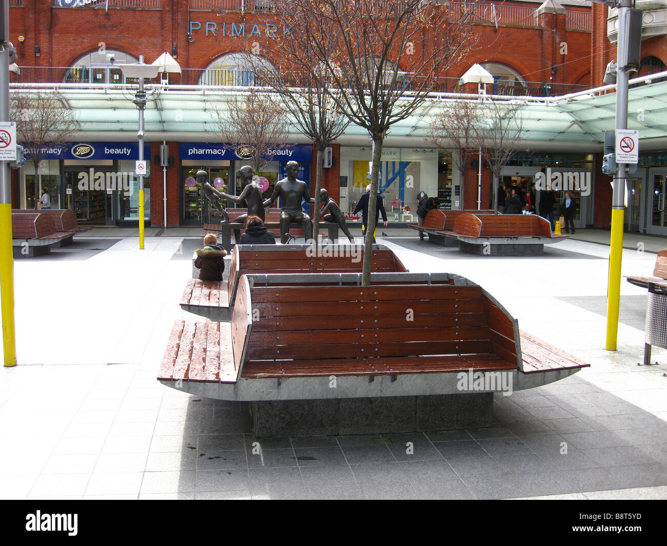A seating area at Ealing Broadway Shopping Mall, London, England, uk ...