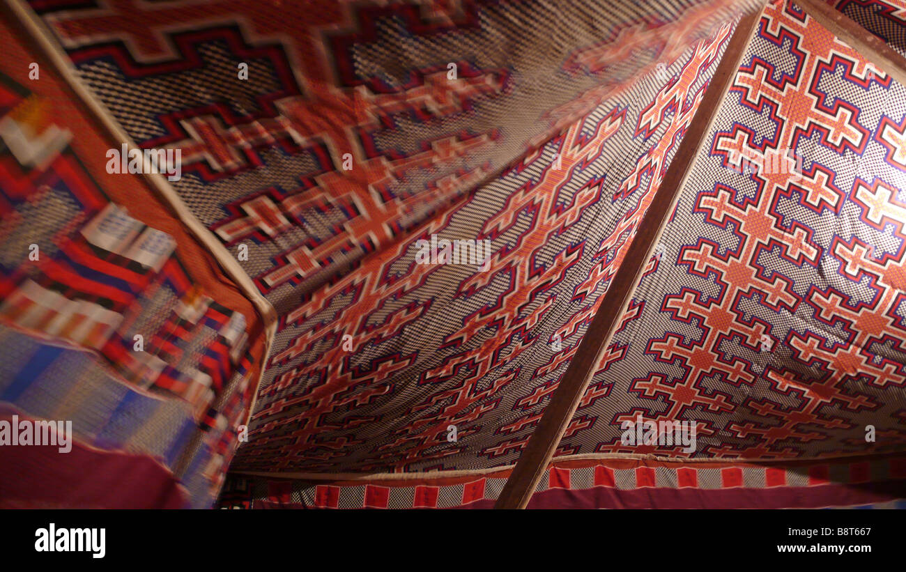 Tuareg tent hi-res stock photography and images - Alamy