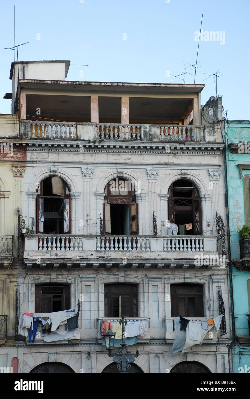 Old residential building hi-res stock photography and images - Alamy