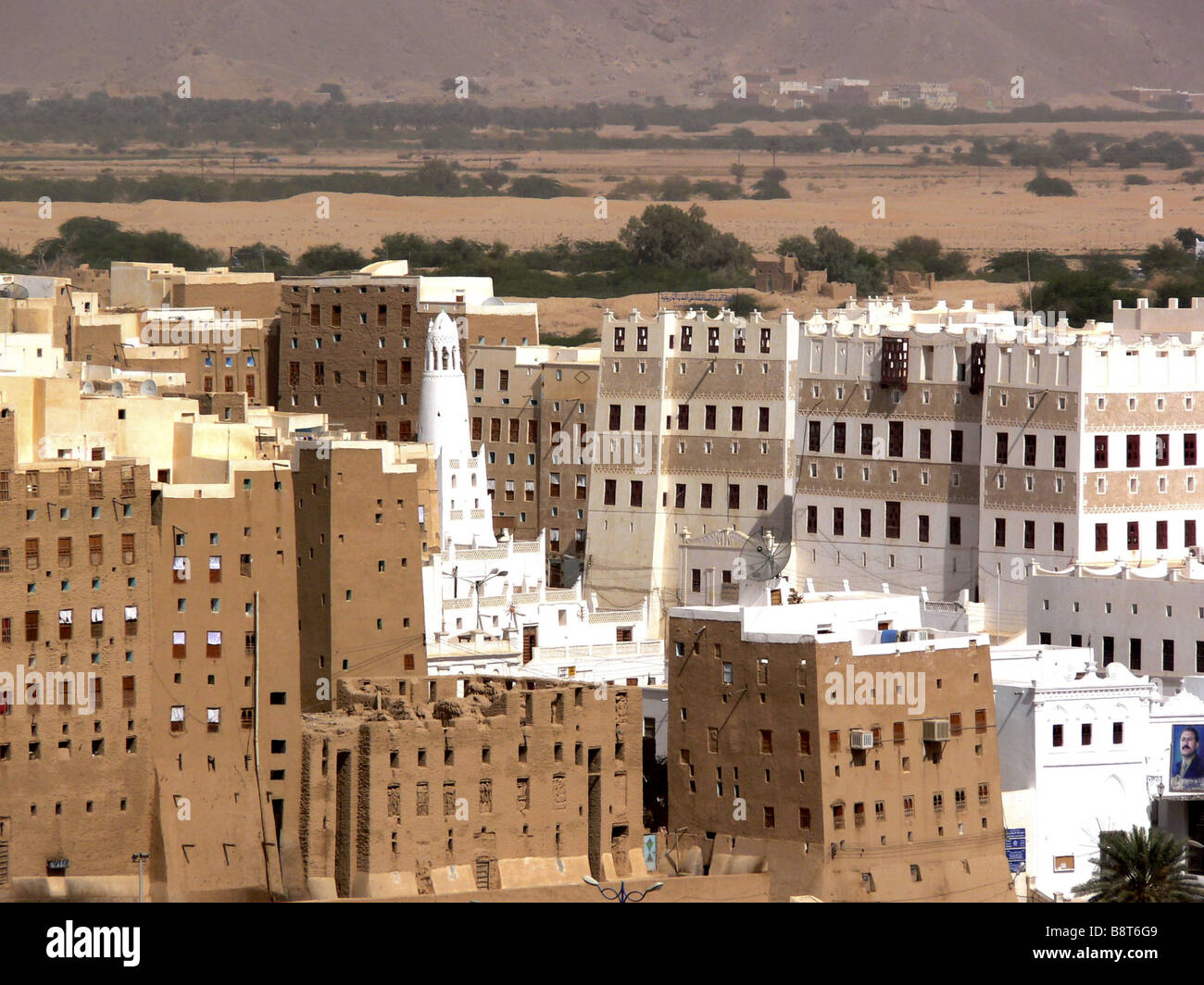 The tower houses of yemen hi-res stock photography and images - Alamy