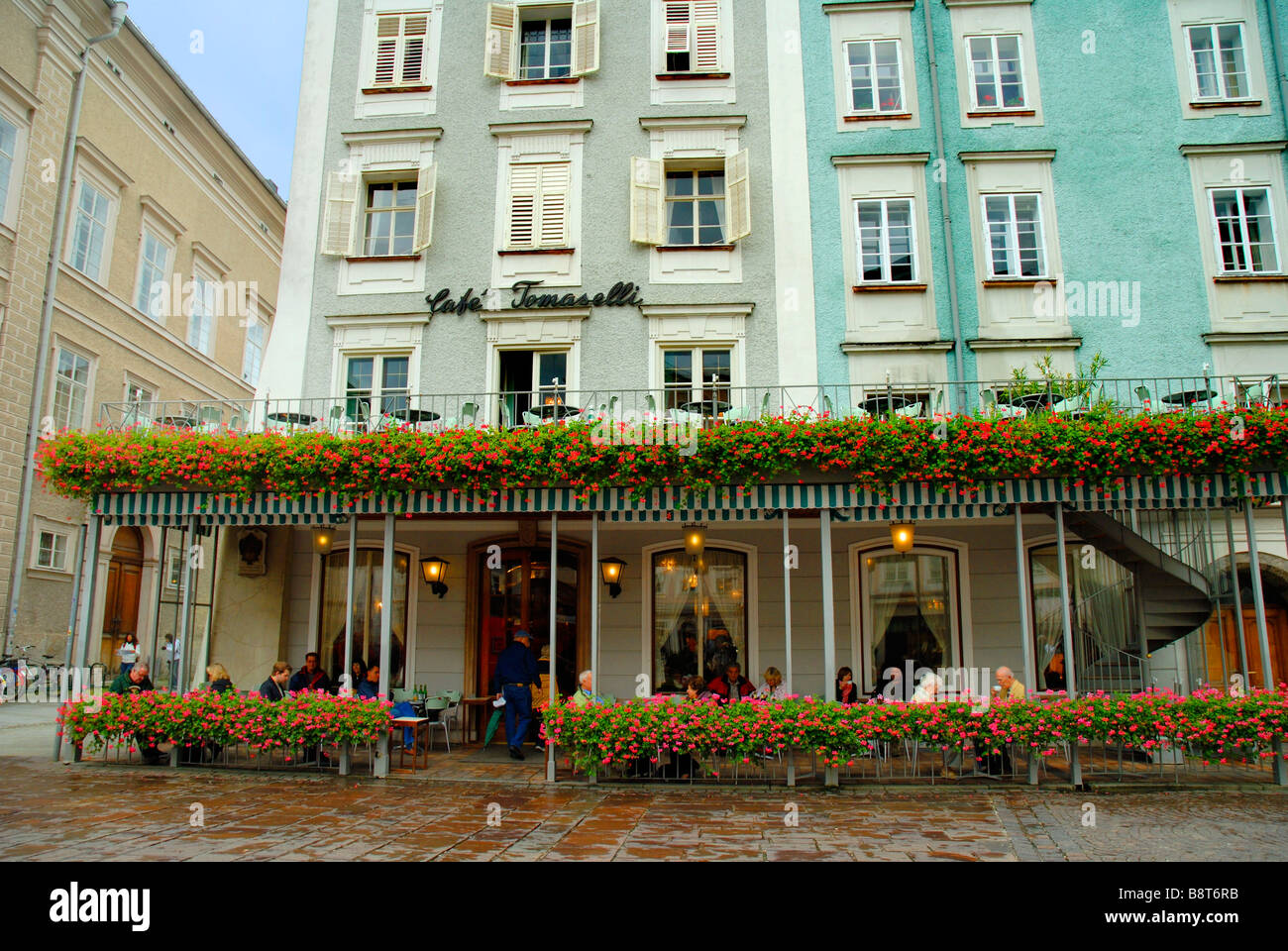 Tomaselli's Cafe in Salzburg Austria Stock Photo - Alamy