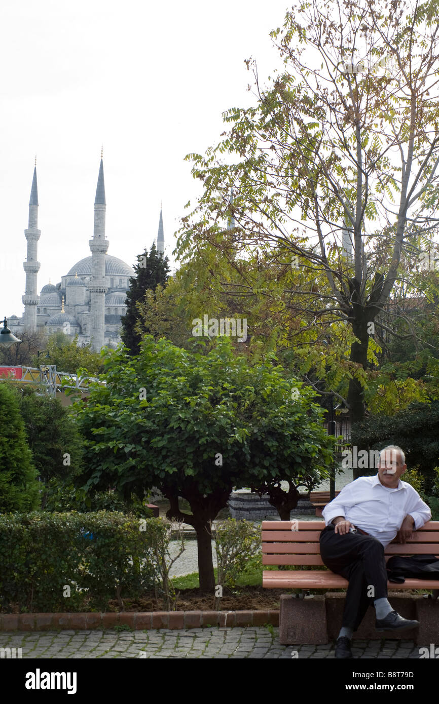 Relaxing on a park bench with the Blue Mosque in the background ...