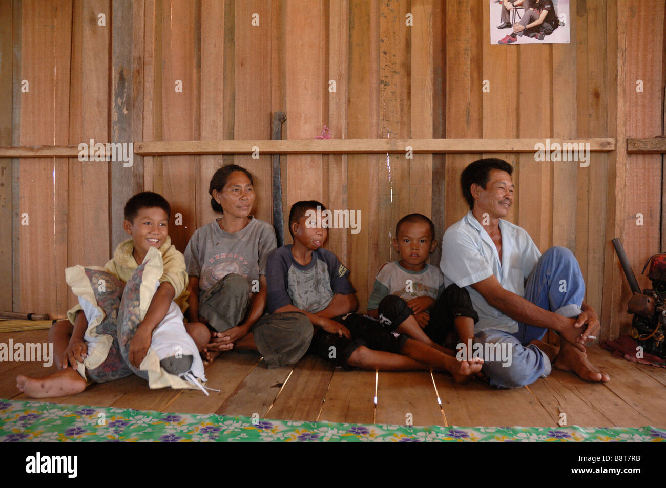 Suluk family inside house pulau hi-res stock photography and images - Alamy