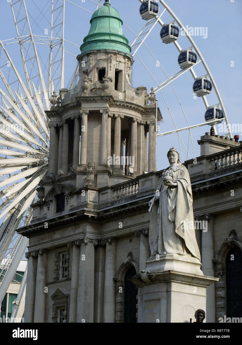Statue Of Queen Victoria Belfast at Nate Edgar blog
