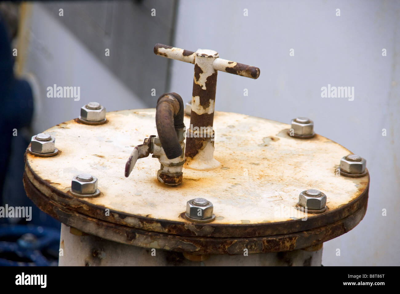 Flange connection detail hi-res stock photography and images - Alamy