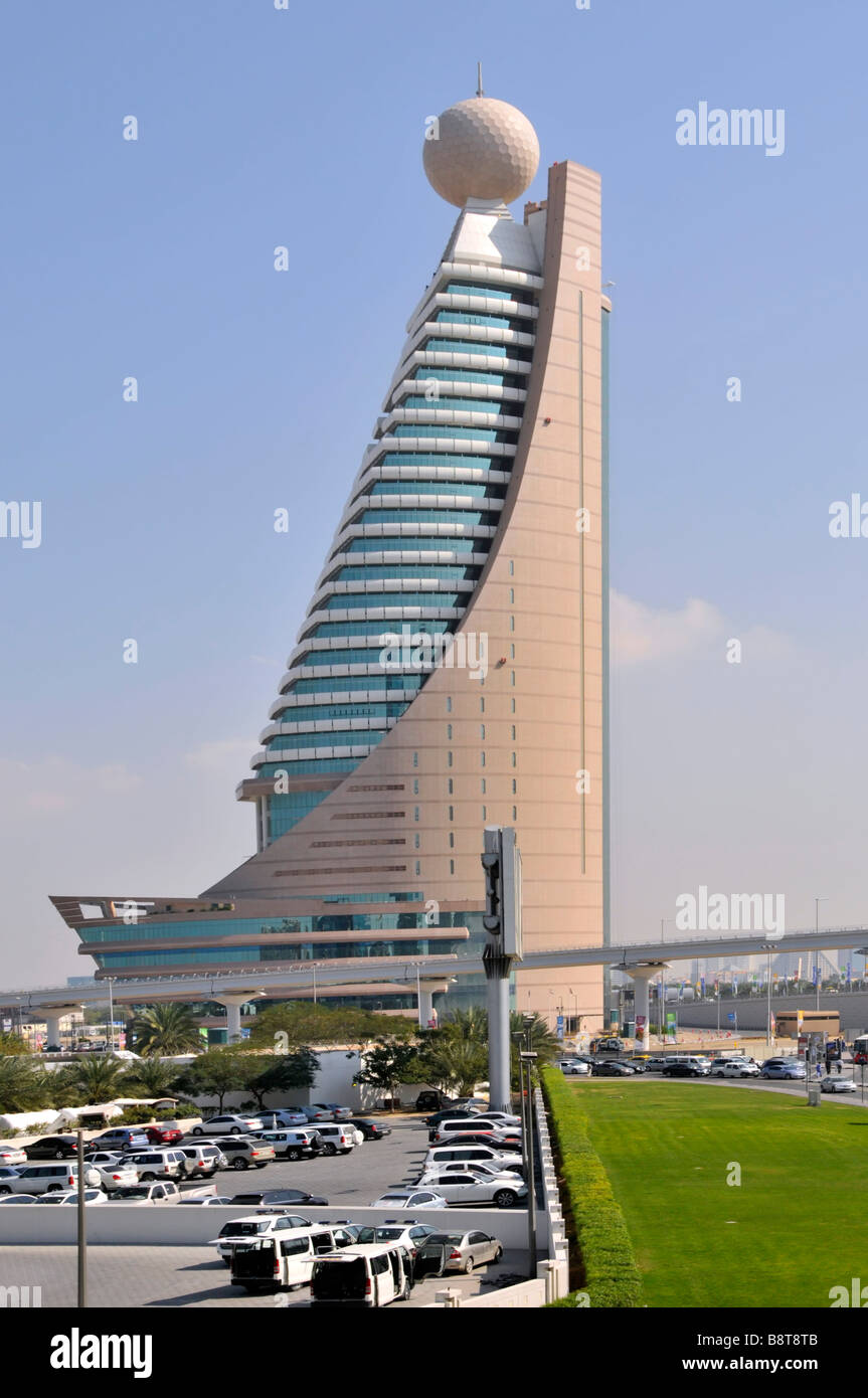 Etisalat building dubai hi-res stock photography and images - Alamy