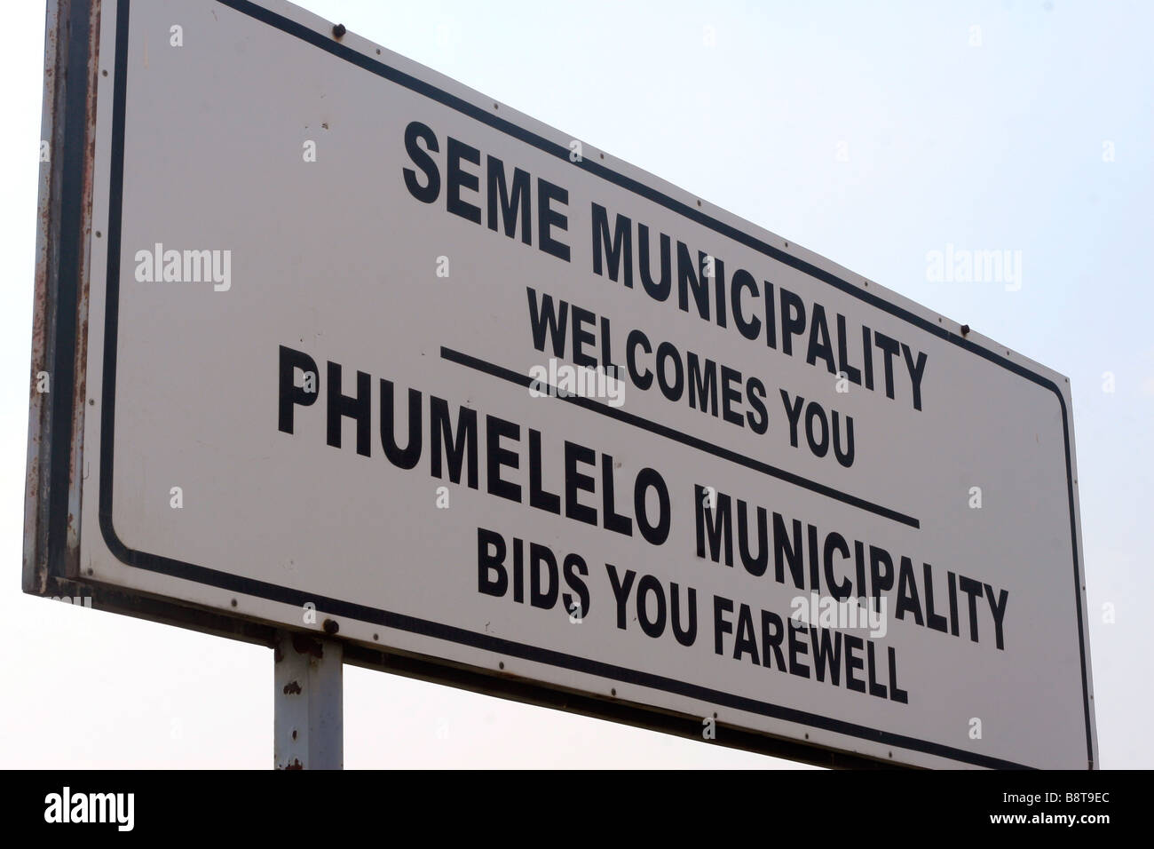 Municipality sign hi-res stock photography and images - Alamy