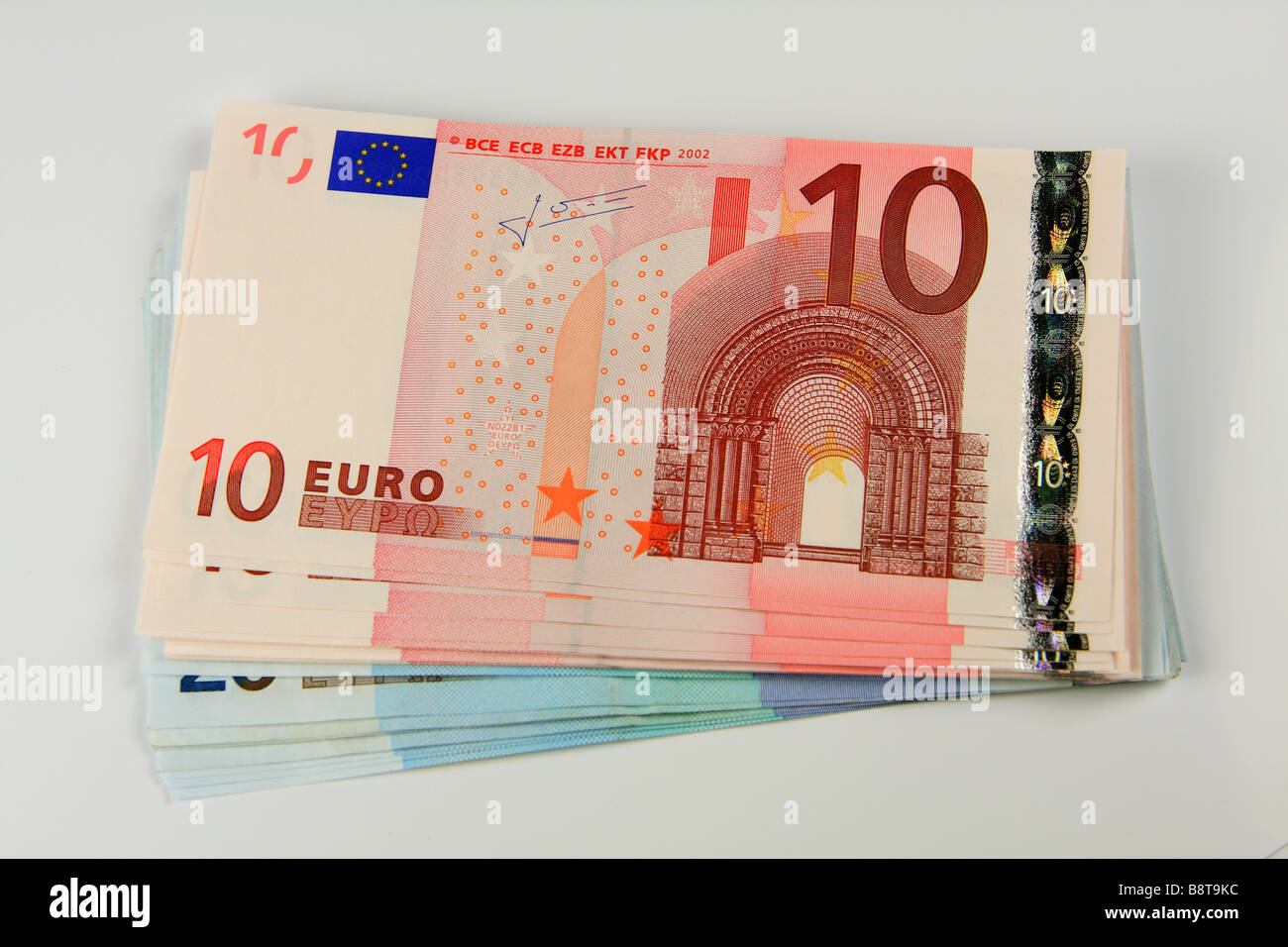 20 and 10 euro notes Stock Photo - Alamy
