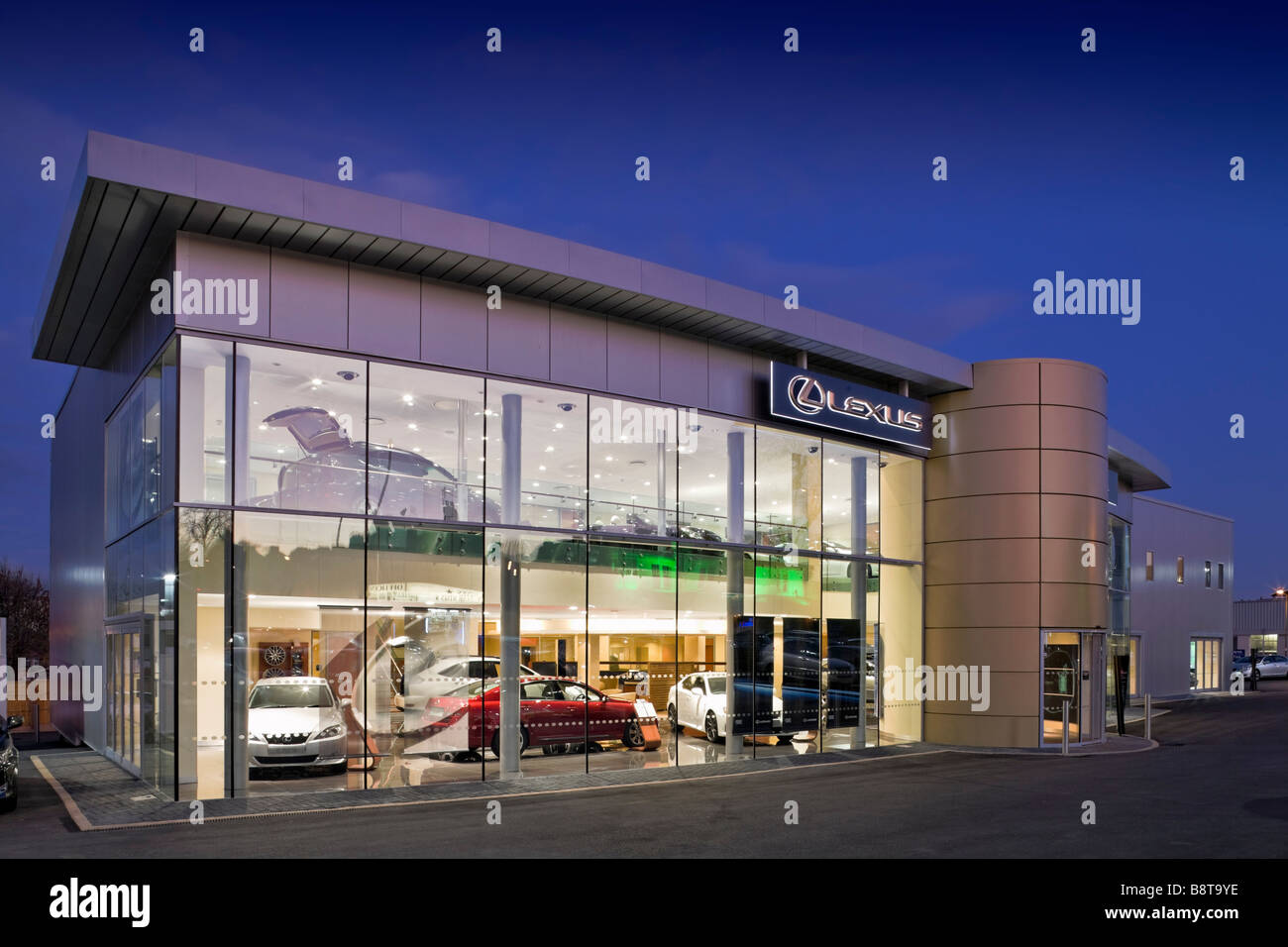 Lexus car showroom Stock Photo - Alamy