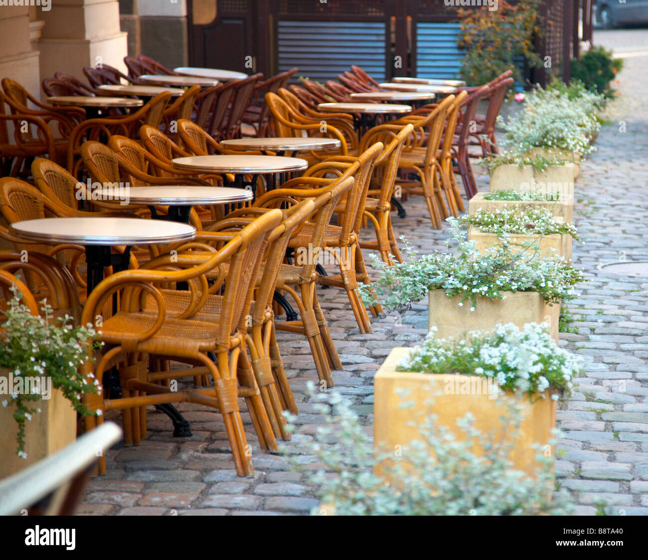 Cafe on street in Lviv city, Ukraine Stock Photo - Alamy