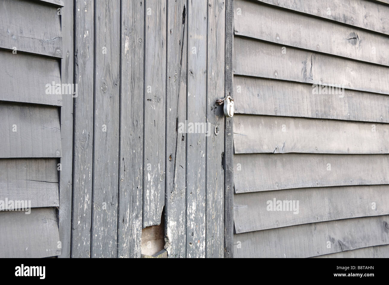 Traditional Grain Store Stock Photos & Traditional Grain Store Stock ...