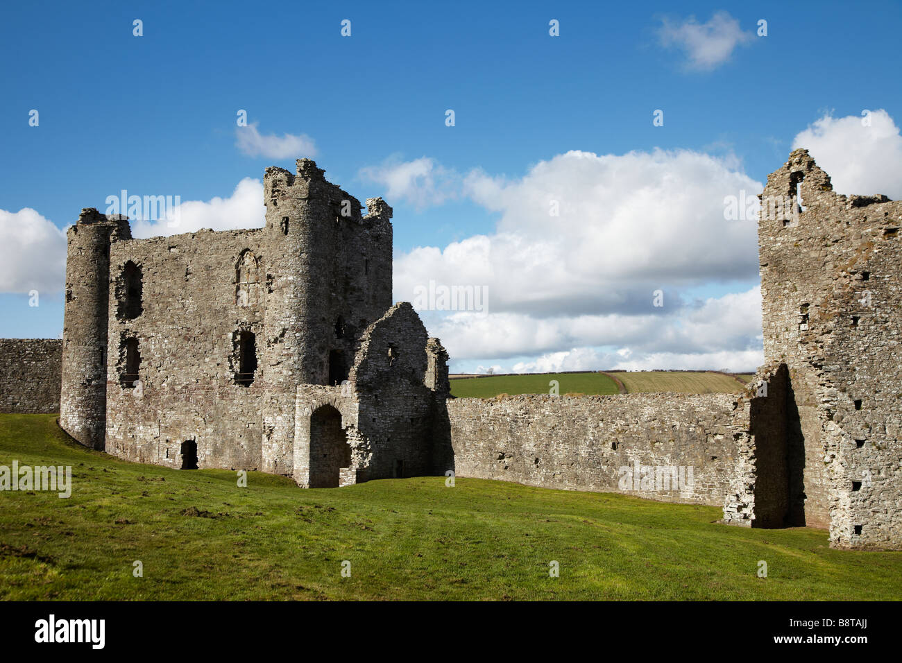 Llansteffan Castle, Llansteffan, Wales, UK Stock Photo - Alamy