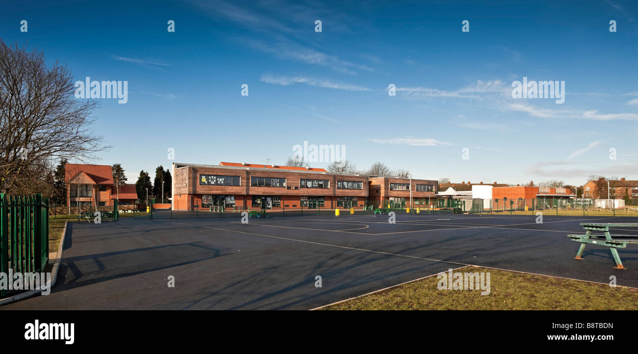 Kingshurst Primary School in the West Midlands Stock Photo - Alamy