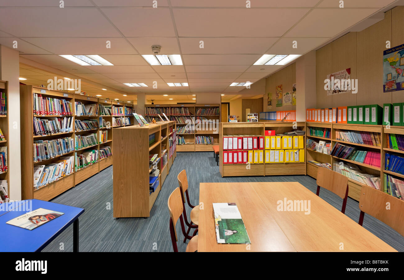 Kingshurst Primary School in the West Midlands Stock Photo - Alamy