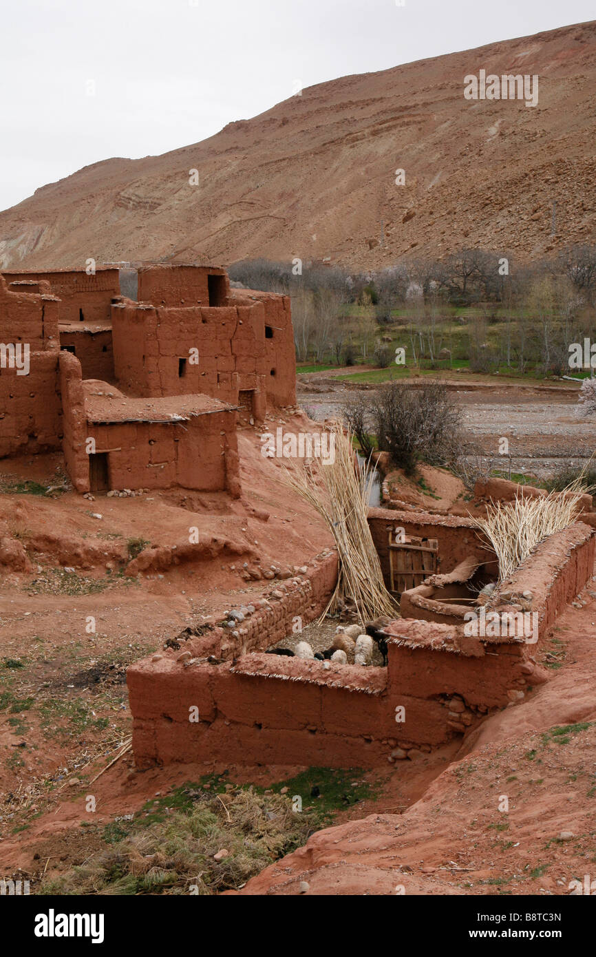 Traditional kashba and village in Vallée des Roses, in the M'Goun area ...